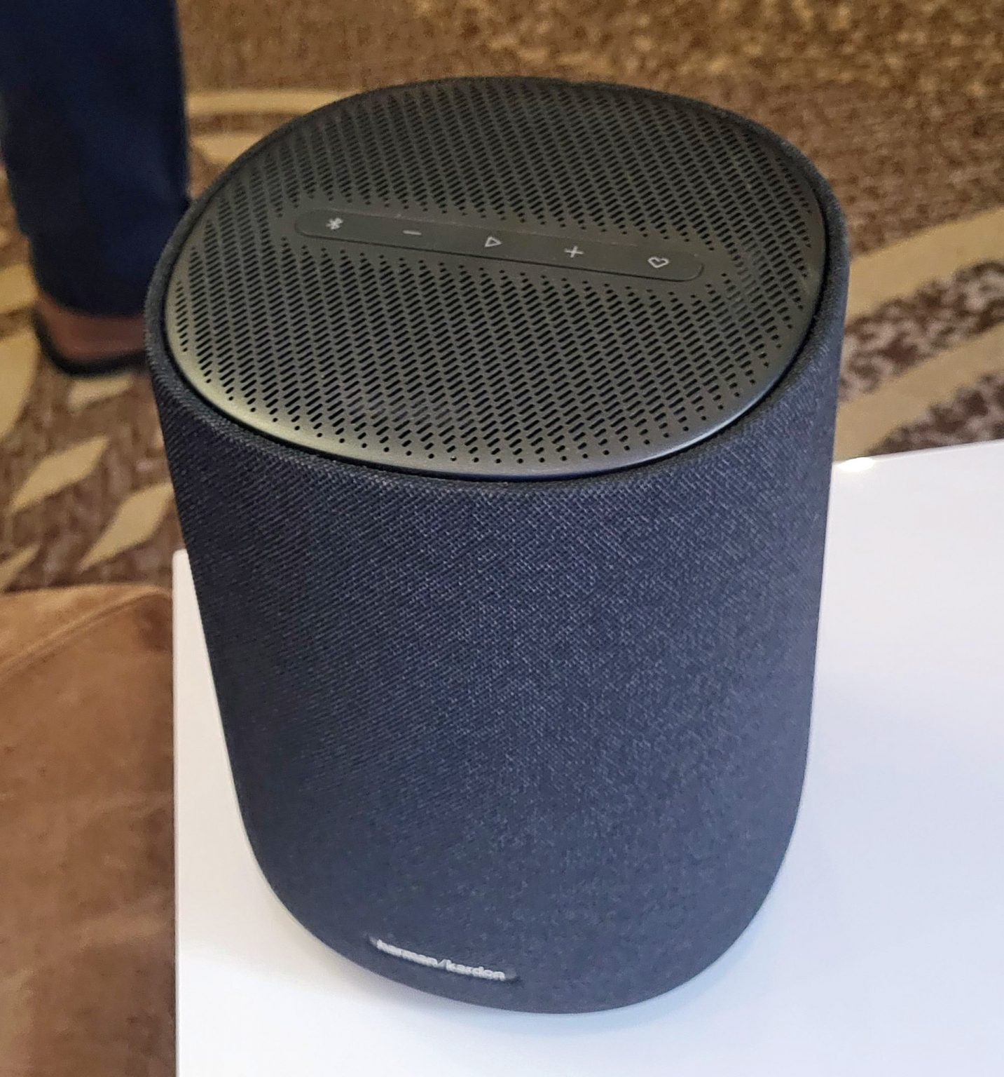 Will Harman Kardon's Sleek New Soundbars Enchant Buyers Away from Sonos ...