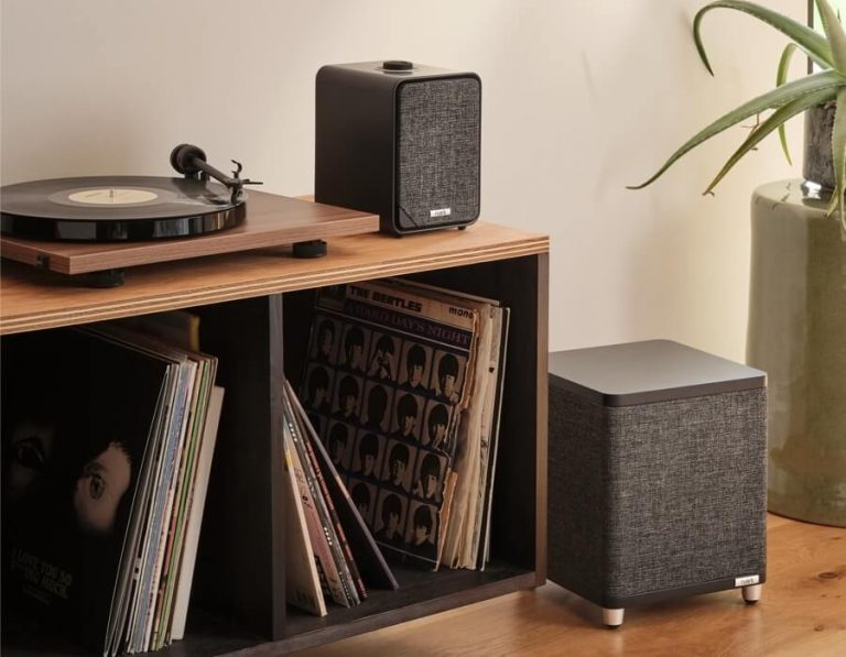 Ruark's MR1 Mk3 Desktop Speaker System Proves Size Isn’t Everything ...