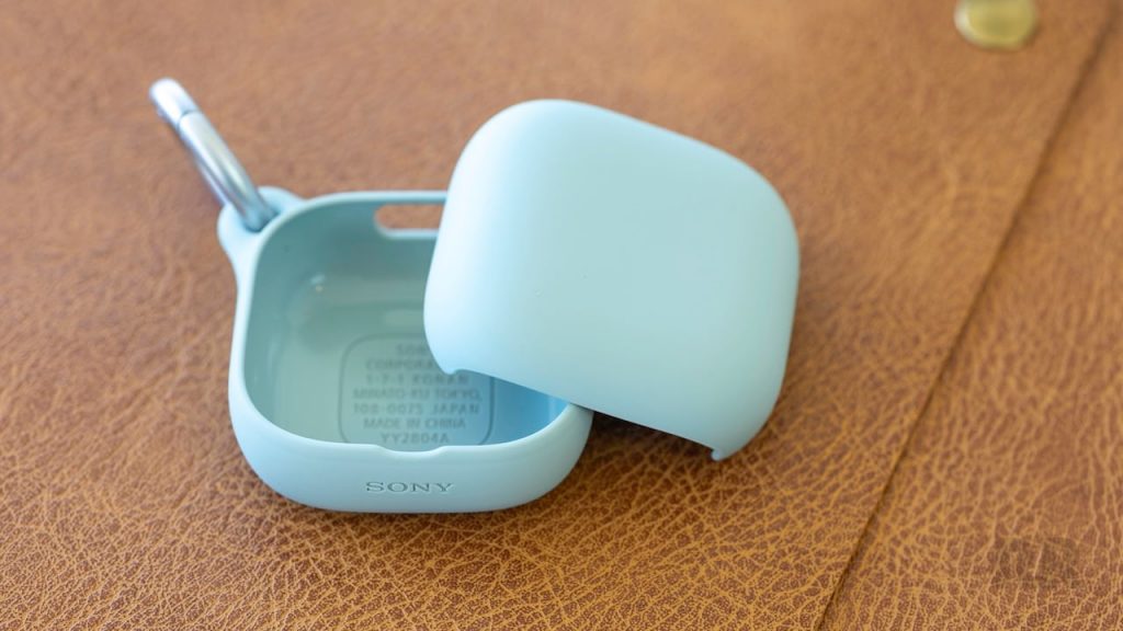 Sony LinkBuds Clip Review: Open-Ear Wireless Earbuds Packed With Smart ...