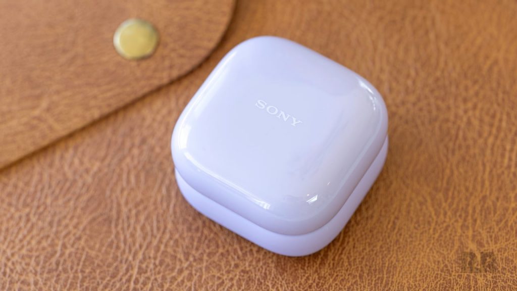 Sony LinkBuds Clip Review: Open-Ear Wireless Earbuds Packed With Smart ...