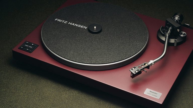Technics and Fritz Hansen Turn the SL-40CBT Into a Bluetooth Turntable ...